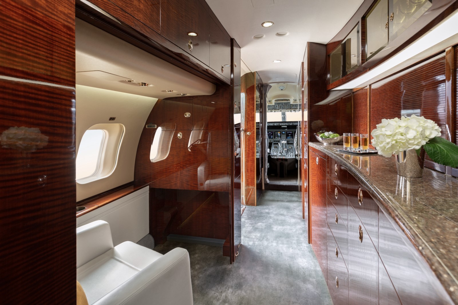 Bombardier Global Express XRS LX-GOL | Private Jet | Global Jet